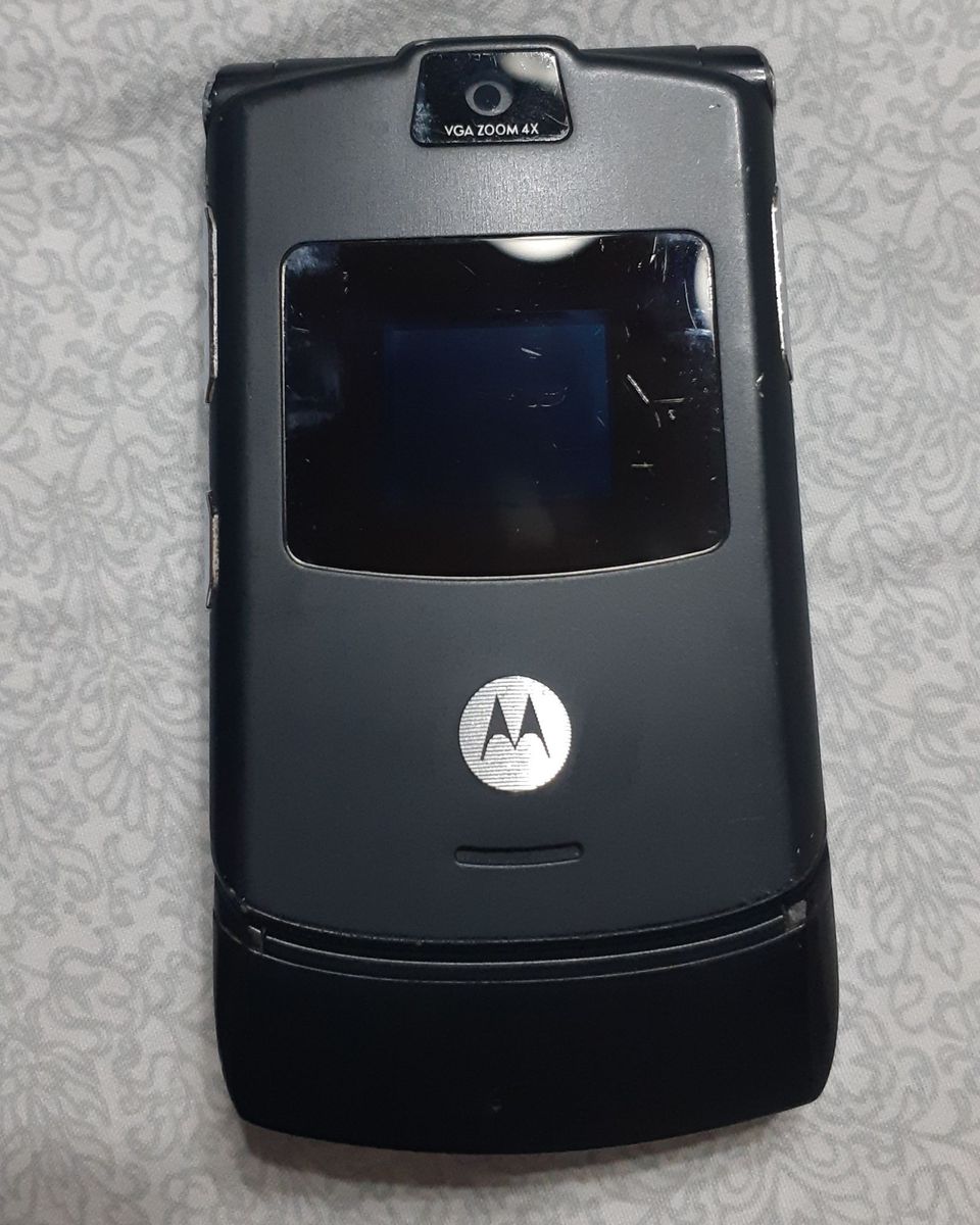Celular V3 | Celular Motorola Usado 29208891 | enjoei