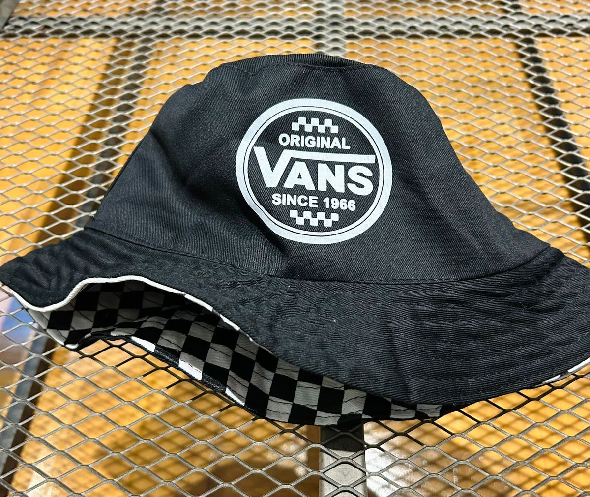 Chapéu Bucket Vans Dupla Face | Chapéu Feminino Vans Nunca Usado ...