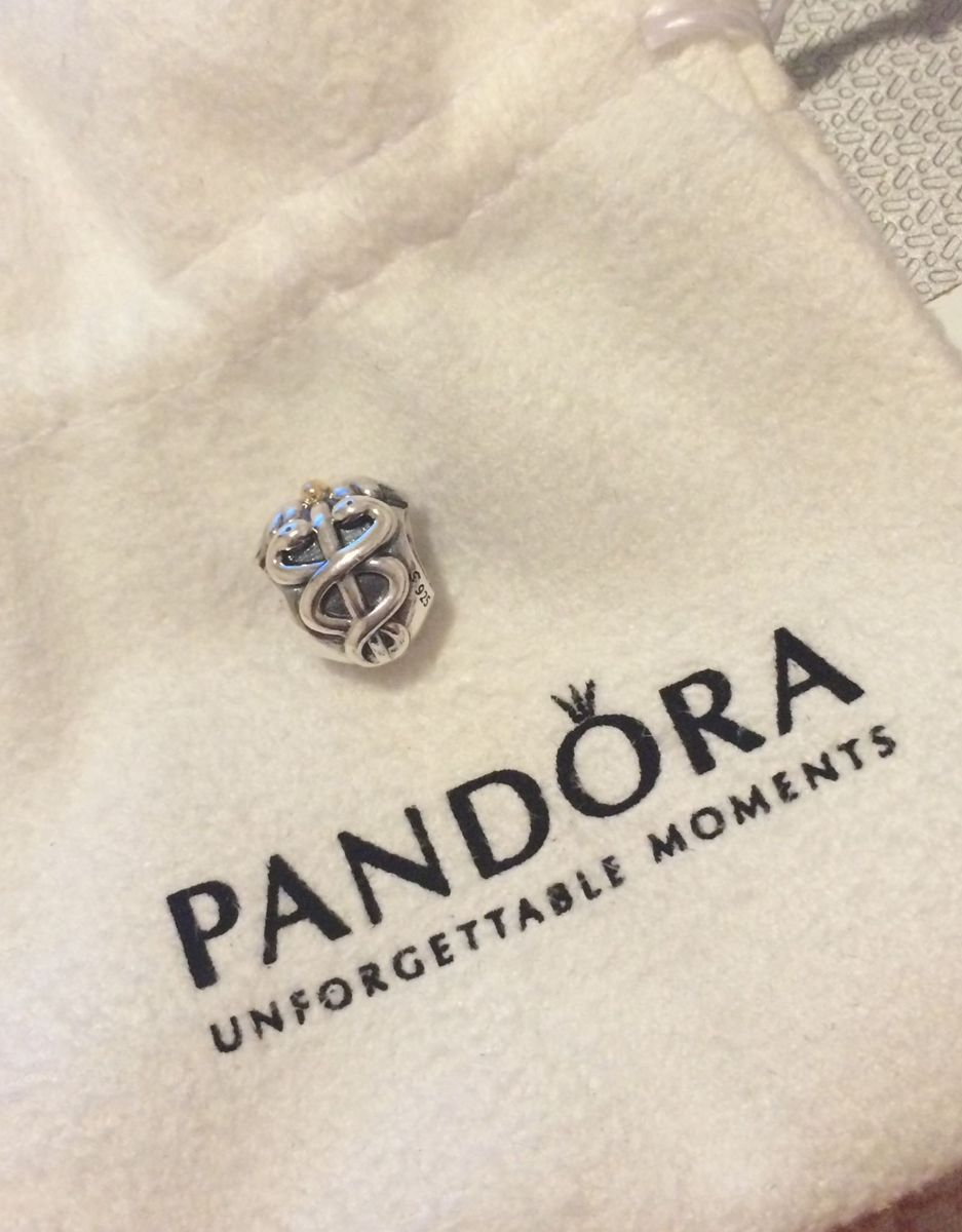 Charm de Prata e Ouro Símbolo Medicina | Jóia Feminina Pandora Nunca ...