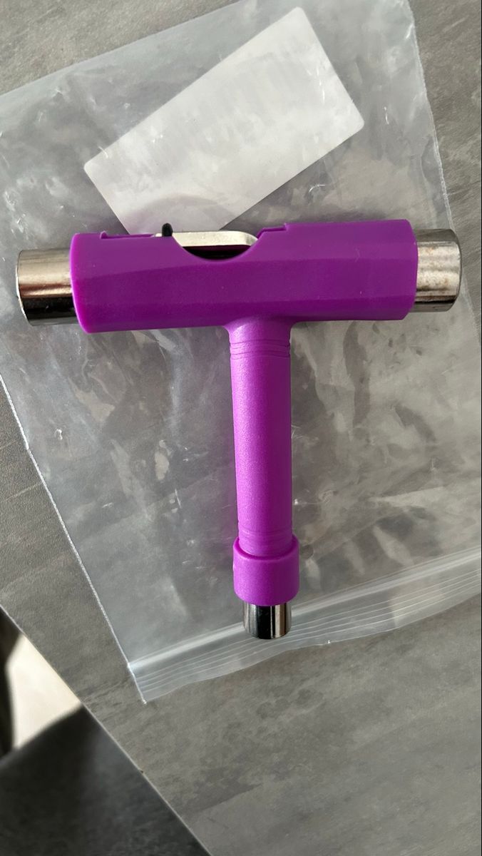 Chave T Roxa para Skate Nova | Item p/ Esporte e Outdoor Nunca Usado ...