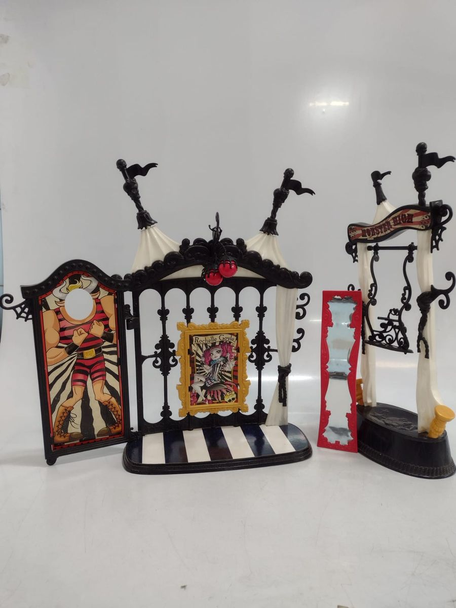 Circo da Rochele Goyle Monster High Mattel | Brinquedo Mattel Usado ...