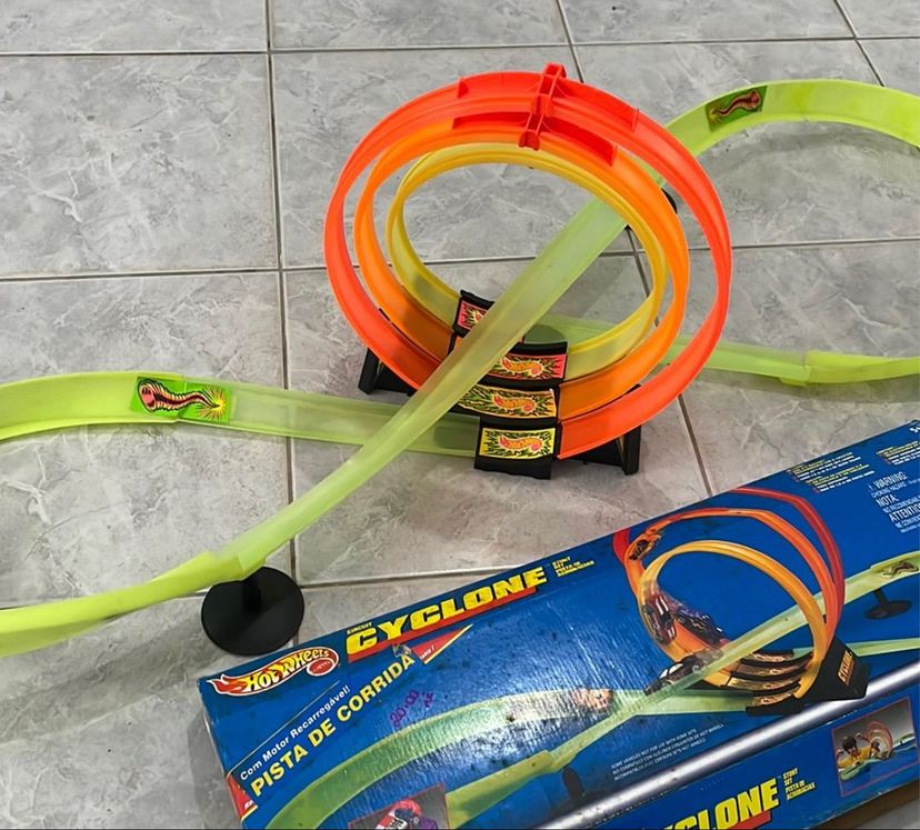 Circuito Cyclone Hot Wheels | Brinquedo para Bebês Mattel Usado ...