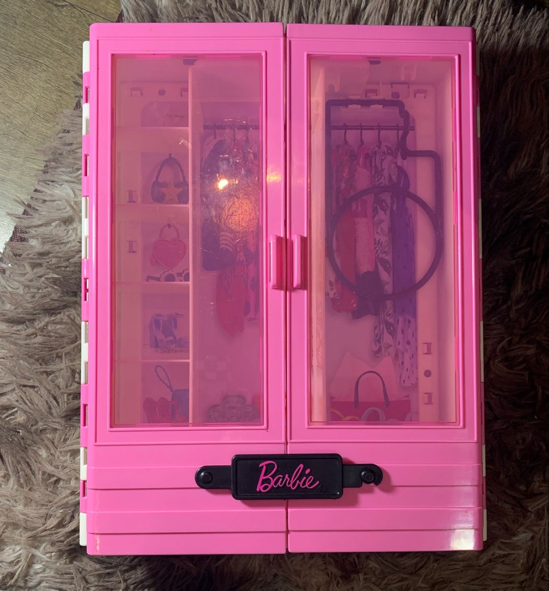 Closet da Barbie | Brinquedo Barbie Usado 77802688 | enjoei