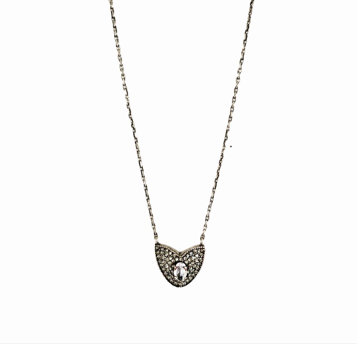 Colar Escapulário Cravejado - Banho de Prata | Jóia Feminina Hector ...