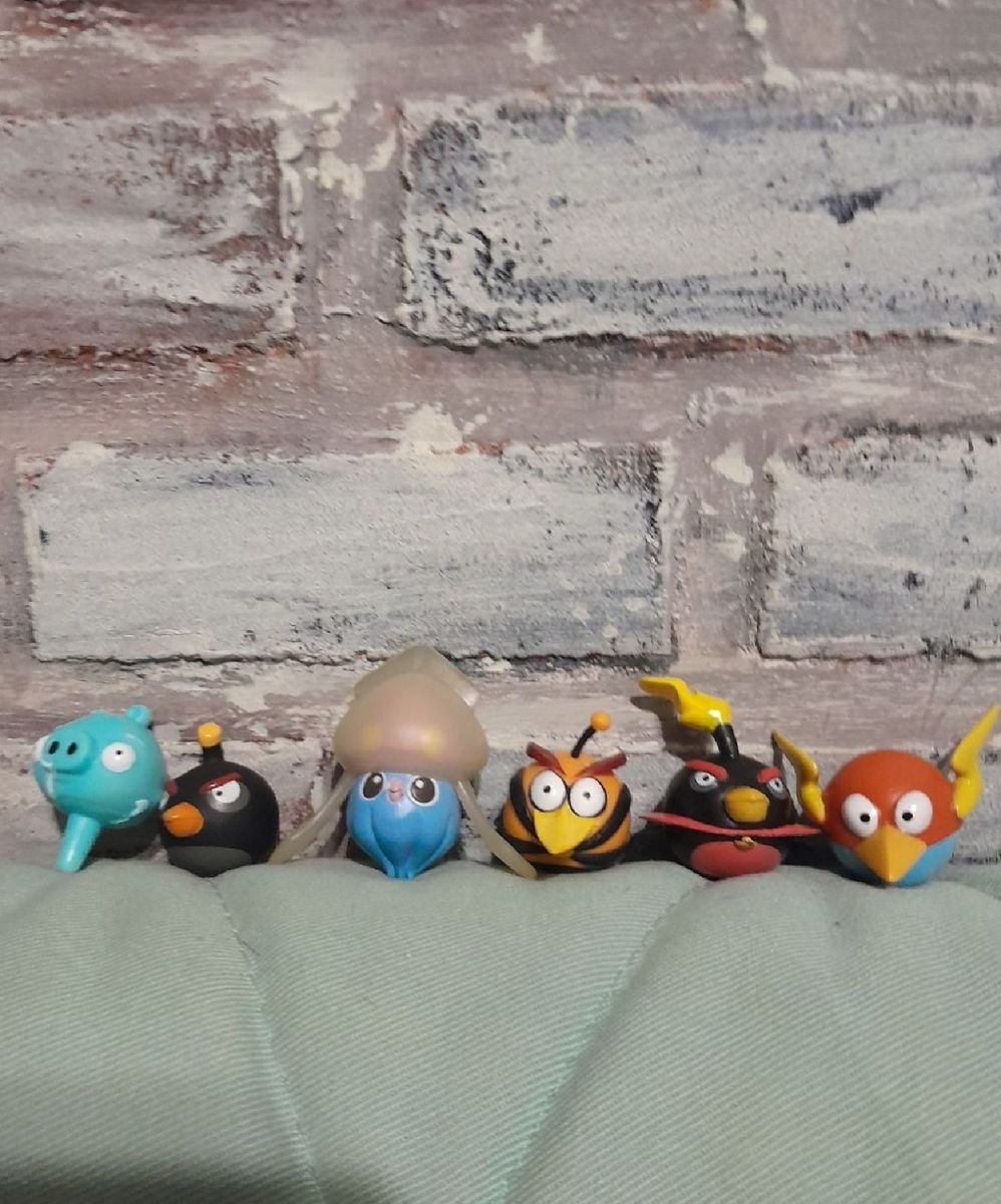 Coleção Angry Birds e Pokemon Inkay | Brinquedo Rovio Usado 81846063 ...