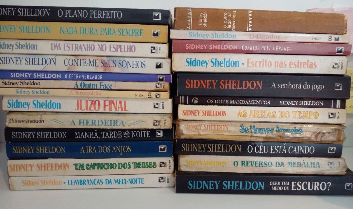 Coleção com 24 Livros do Sidney Sheldon | Livro Sidney Sheldon Usado ...