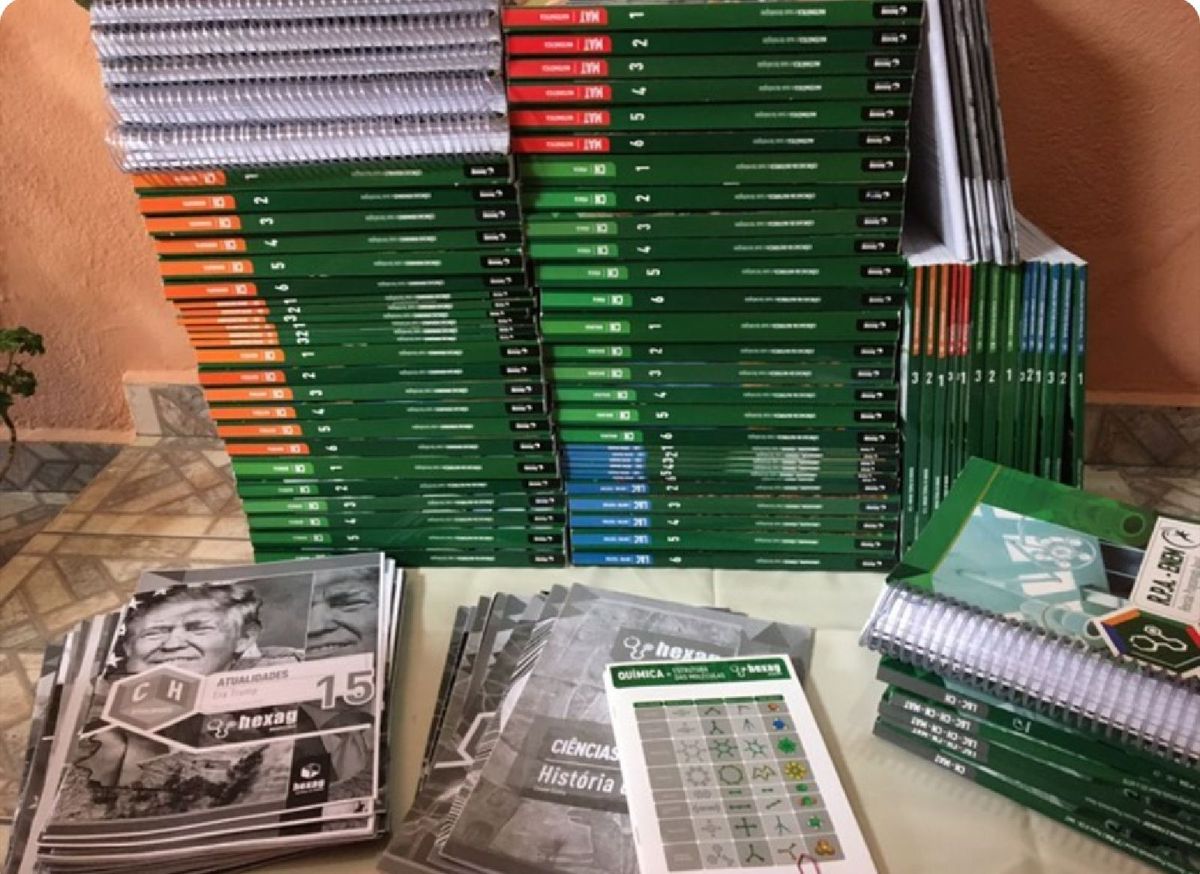 Coleção Completa Hexag 2019 | Livro Hexag Medicina Usado 45658236 | enjoei