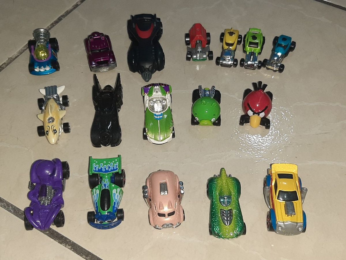 Coleção de Carrinhos Hotweels Exclusivos | Brinquedo para Bebês ...