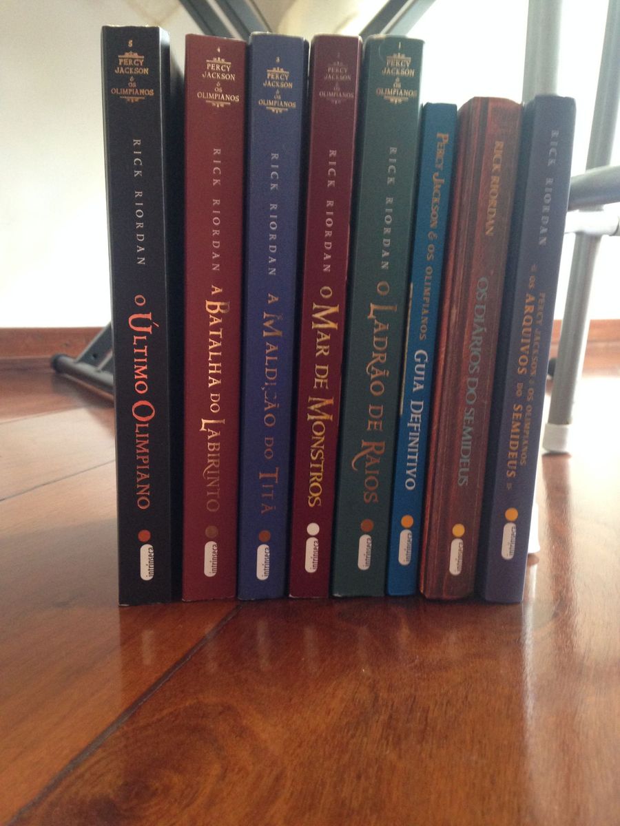 Coleção de Livros Percy Jackson (8 Volumes) | Livro Editora Intrínseca ... Coleção de Livros Percy Jackson (8 Volumes) | Livro Editora Intrínseca ...