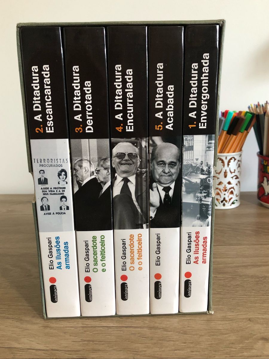 Coleção Ditadura Elio Gaspari | Livro Intrinseca Usado 49775137 | enjoei