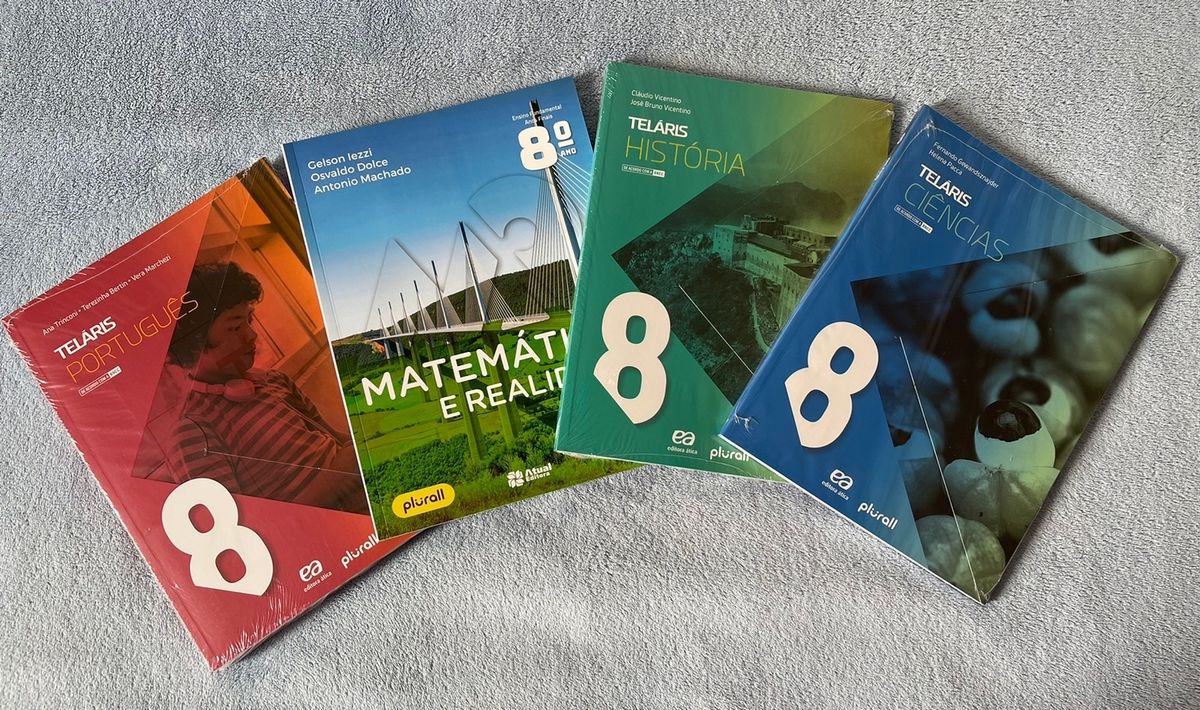 Coleção Livros Plurall 8 | Livro Plurall Nunca Usado 80810625 | enjoei