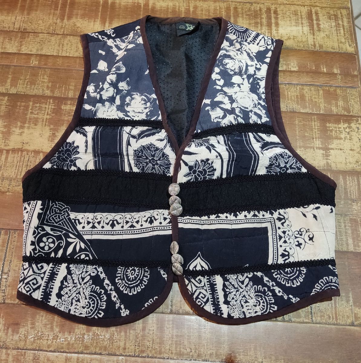 Colete Cara de Brechó | Colete Feminino Pin Up Usado 75340761 | enjoei