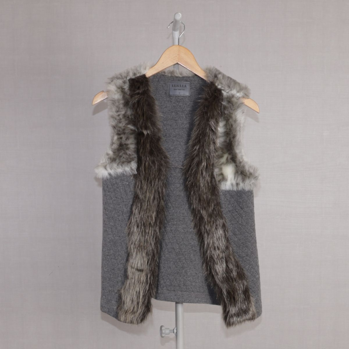 Colete Cinza Lua Luá | Colete Feminino Lua Lua Usado 87171587 | enjoei