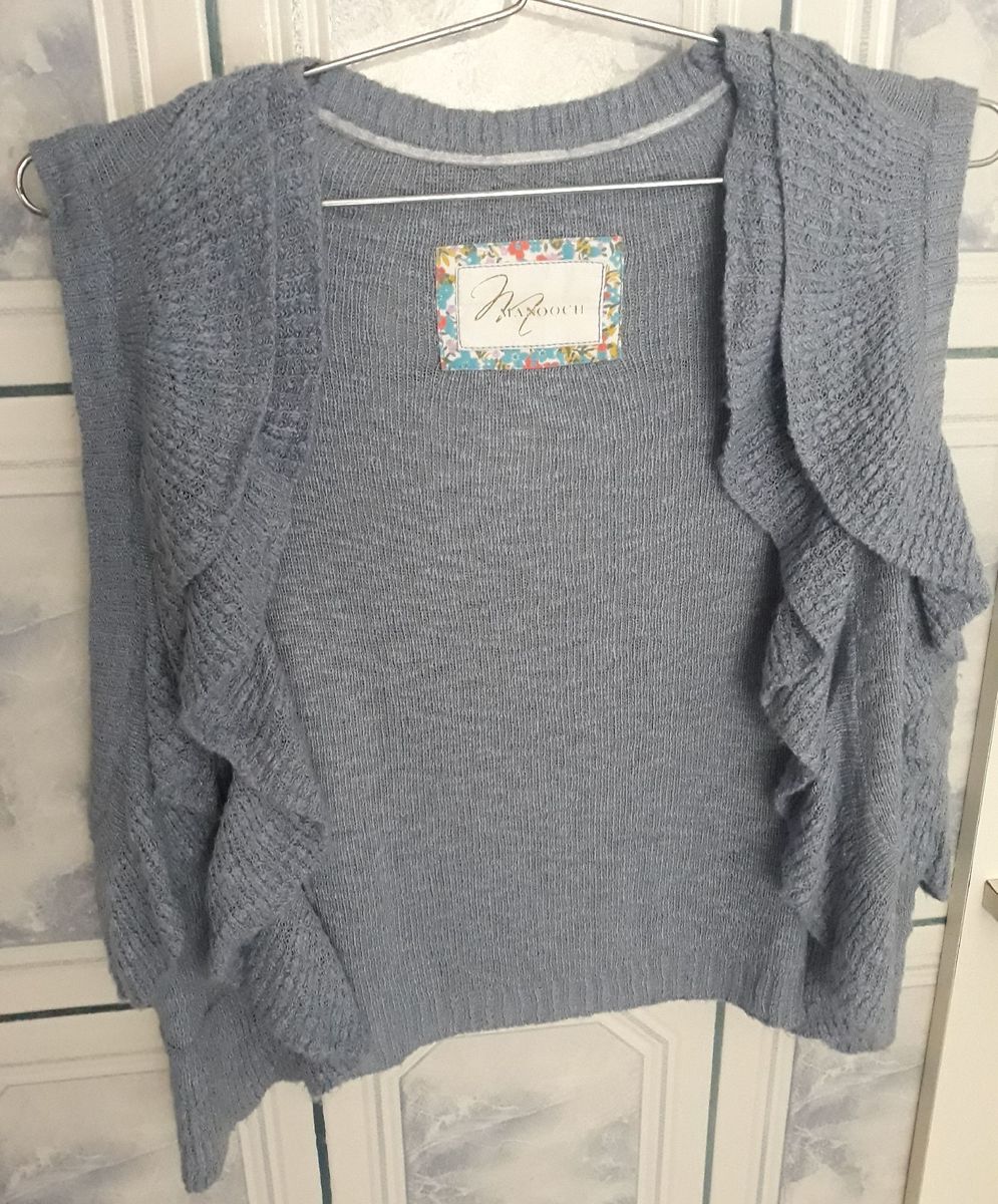 Colete Delicado Na Cor Azul da Manooch | Colete Feminino Manooch Usado ...
