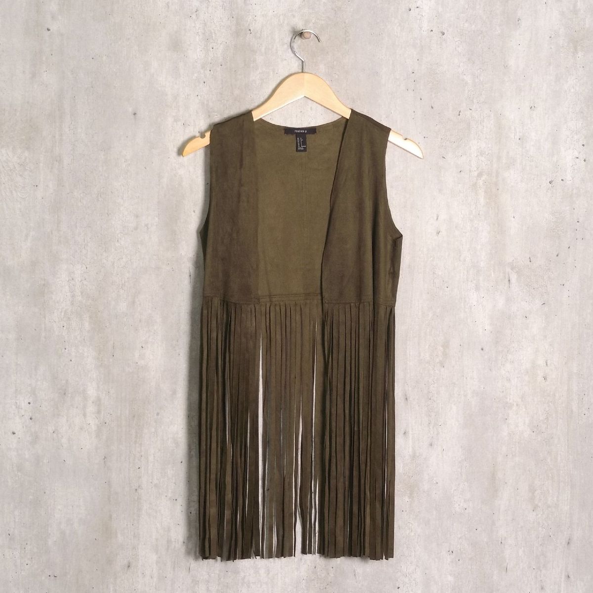 Colete Verde Musgo Franjas Forever 21 | Colete Feminino Forever 21 ...