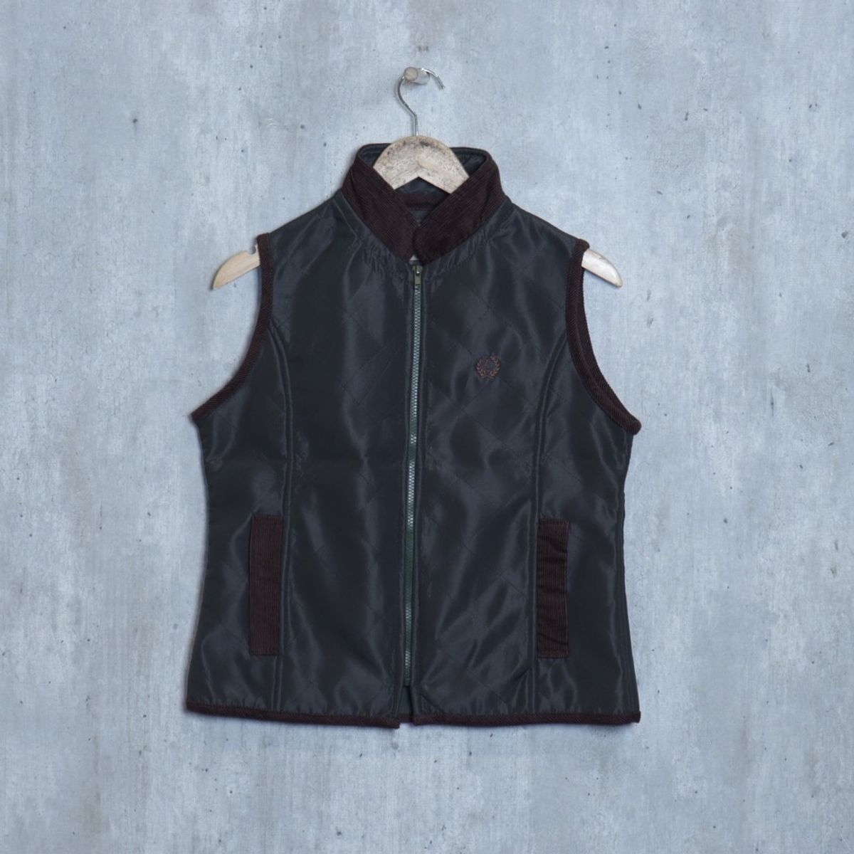 Colete Verde Musgo La Criolla | Colete Feminino La Criolla Usado ...