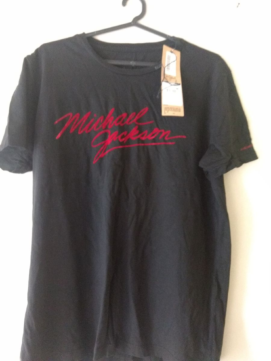 Combo Rei do Pop | Camiseta Feminina Ellus Nunca Usado 60004481 | enjoei