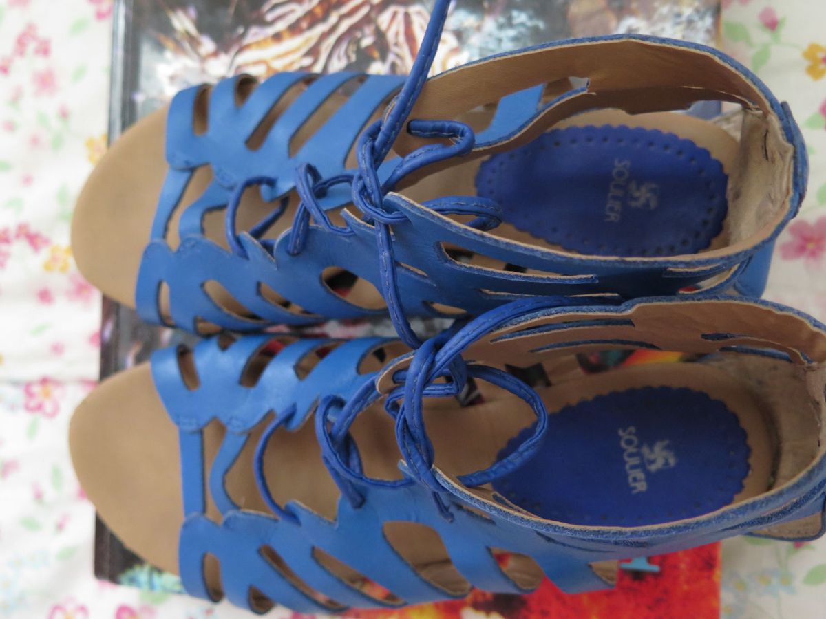 Como Uma Deusa Grega... | Rasteira Feminina Soulier Usado 2407457 | enjoei