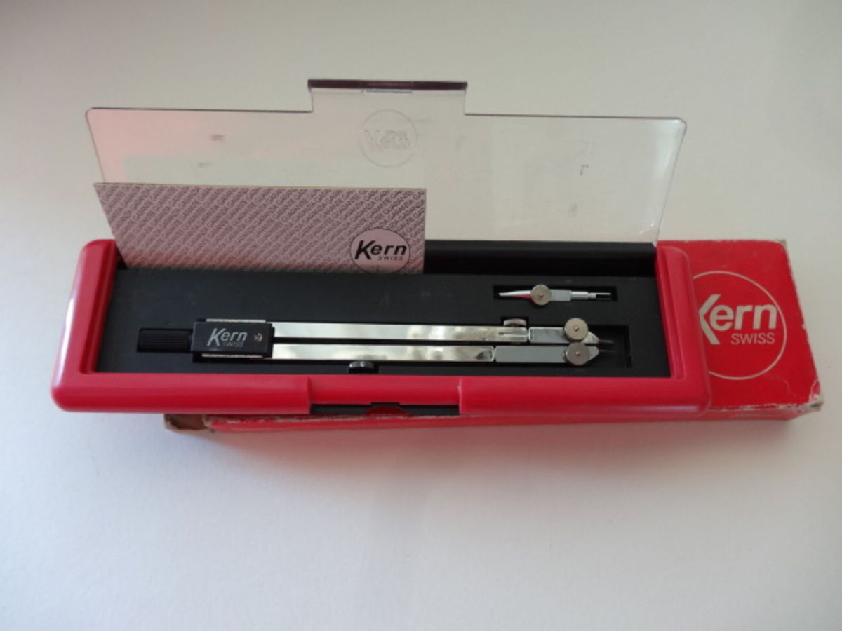 Compasso Kern Swiss | Item de Papelaria Kern Usado 24197753 | enjoei