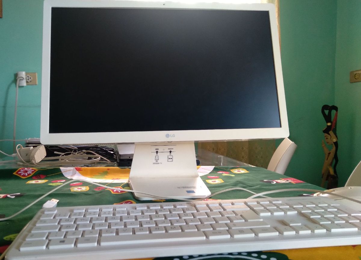 Computador Lg Completo. | Computador Notebook Lg Usado 72689650 | enjoei