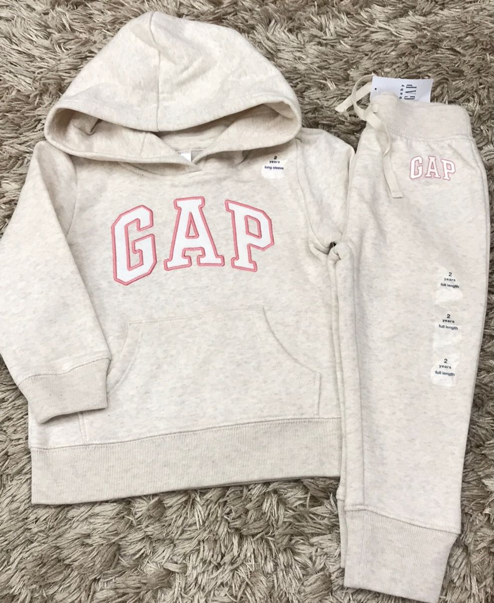Conjunto Blusão e Calça Bege da Gap Tam 2t | Roupa Infantil para Menina ...