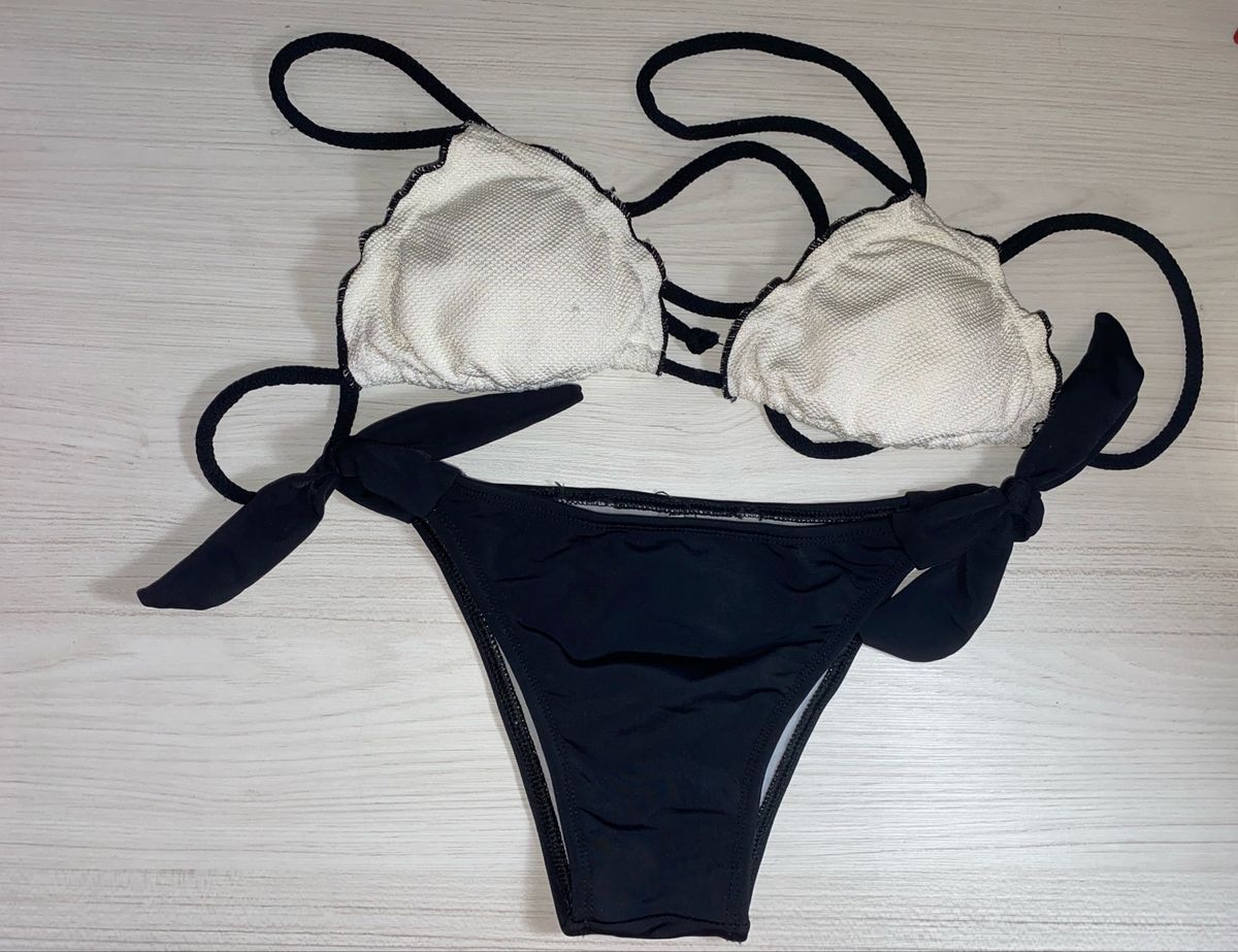 Conjunto De Biquíni Preto E Branco Moda Praia Feminina Usado 66556374 Enjoei