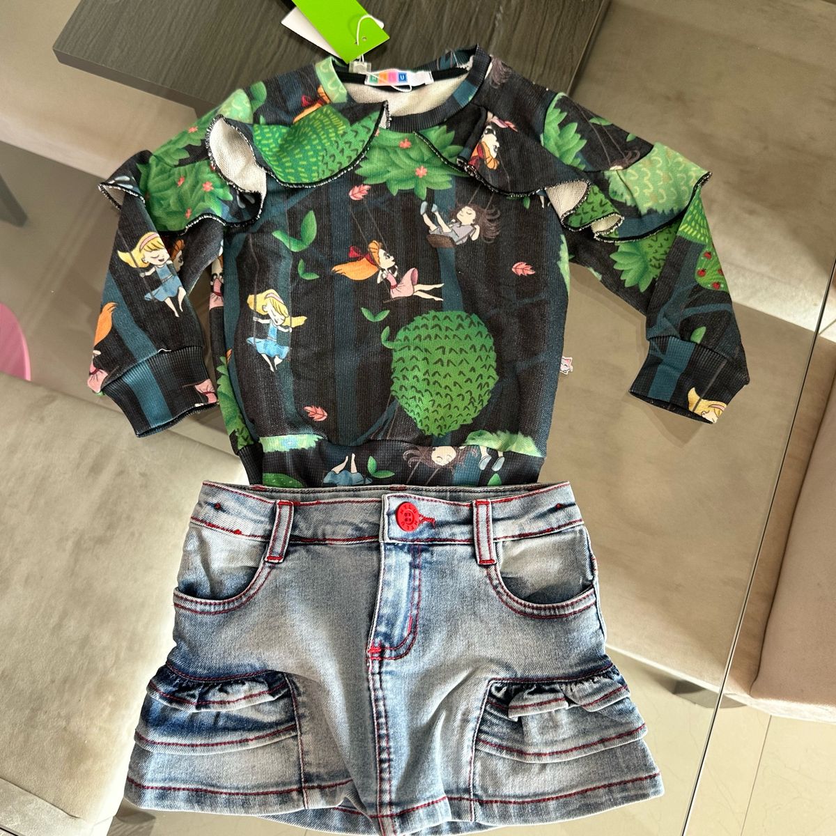 Conjunto de Blusa e Saia Jeans Mylu | Roupa Infantil para Menina Mylu Nunca Usado 113864771 | enjoei