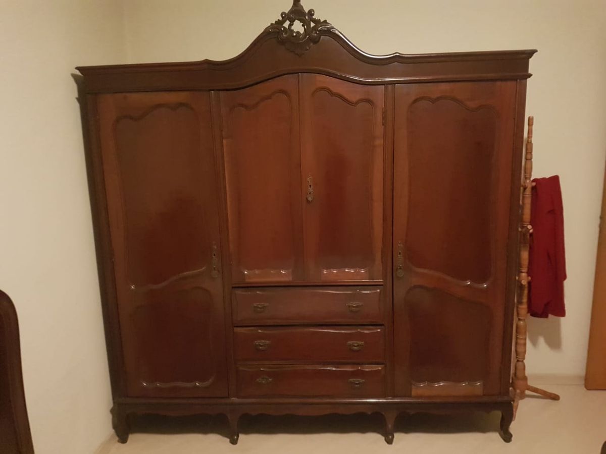 Conjunto de Móveis Provençal (1 Armário de Casal e 1 de Solteiro + 1 ...