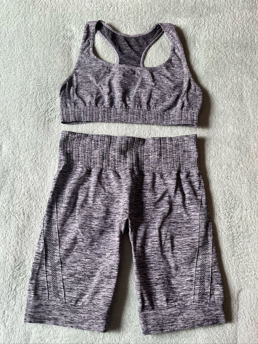 Conjunto Fitness sem Costura | Shorts Feminino Iguasport Usado 72036633 ...