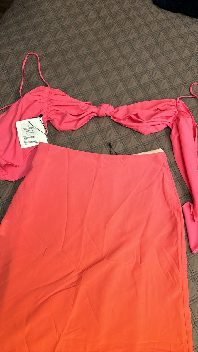 Conjunto Loja Tres Top e Saia | Saia Feminina Loja Tres Nunca Usado 116943518 | enjoei