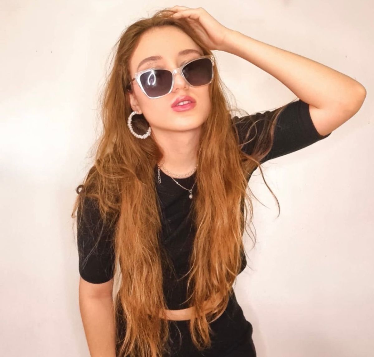 Conjunto Saia com Fenda e Cropped All Black | Saia Feminina Shein Usado ...