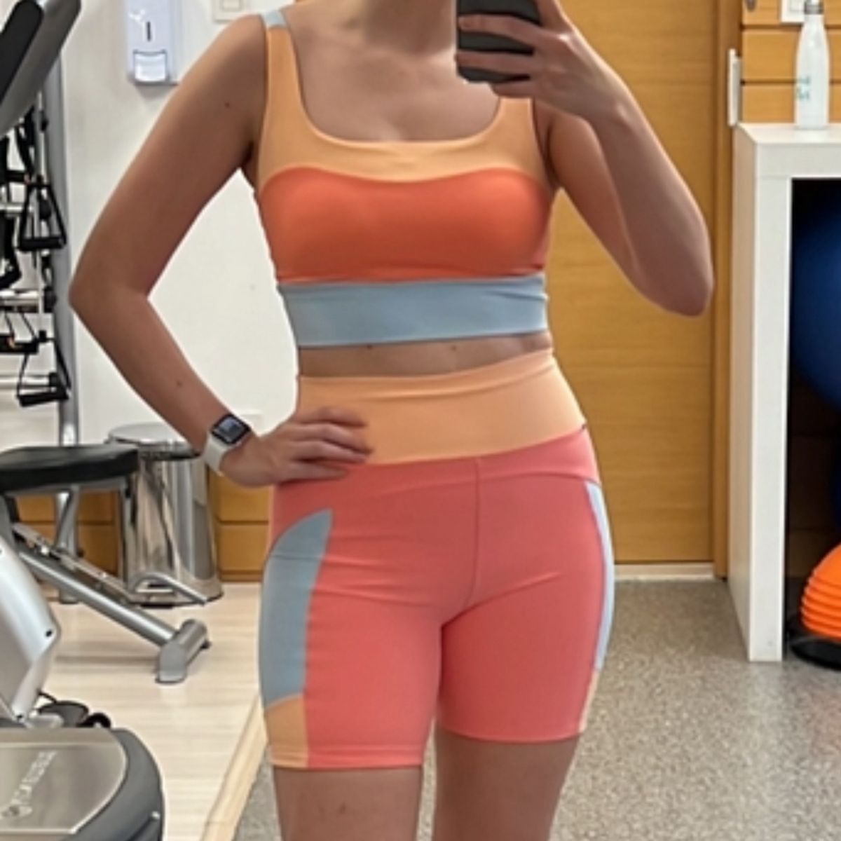 Conjunto Top e Bermuda Live | Moda Esportiva Feminina Live Usado ...