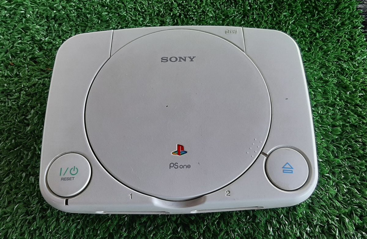 Console Psone Classic - Sony | Console de Videogame Playstation Usado ...
