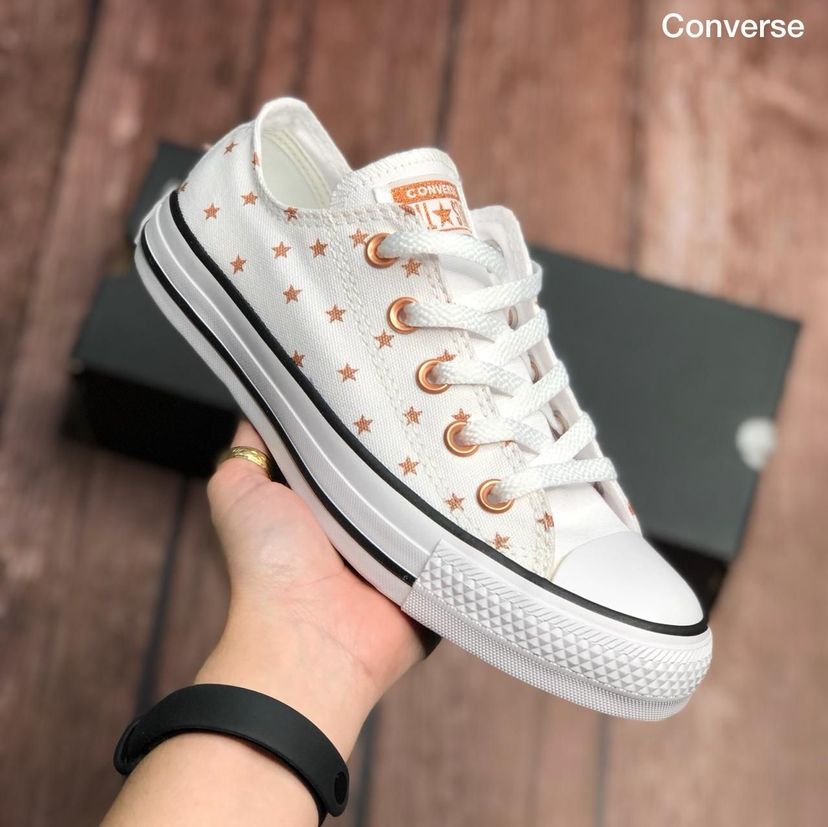 Converse All Star Branco com Estrela Dourada | Tênis Feminino Converse ...
