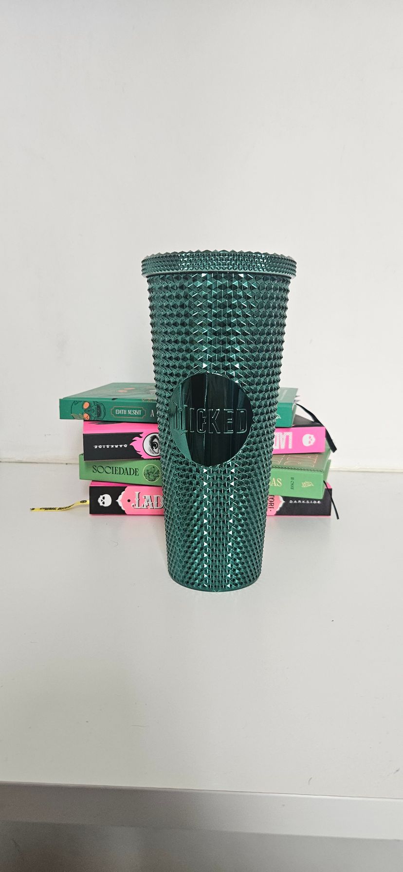 Copo do Filme Wicked Cinepolis - Verde Elphaba | Móvel de Cozinha ...