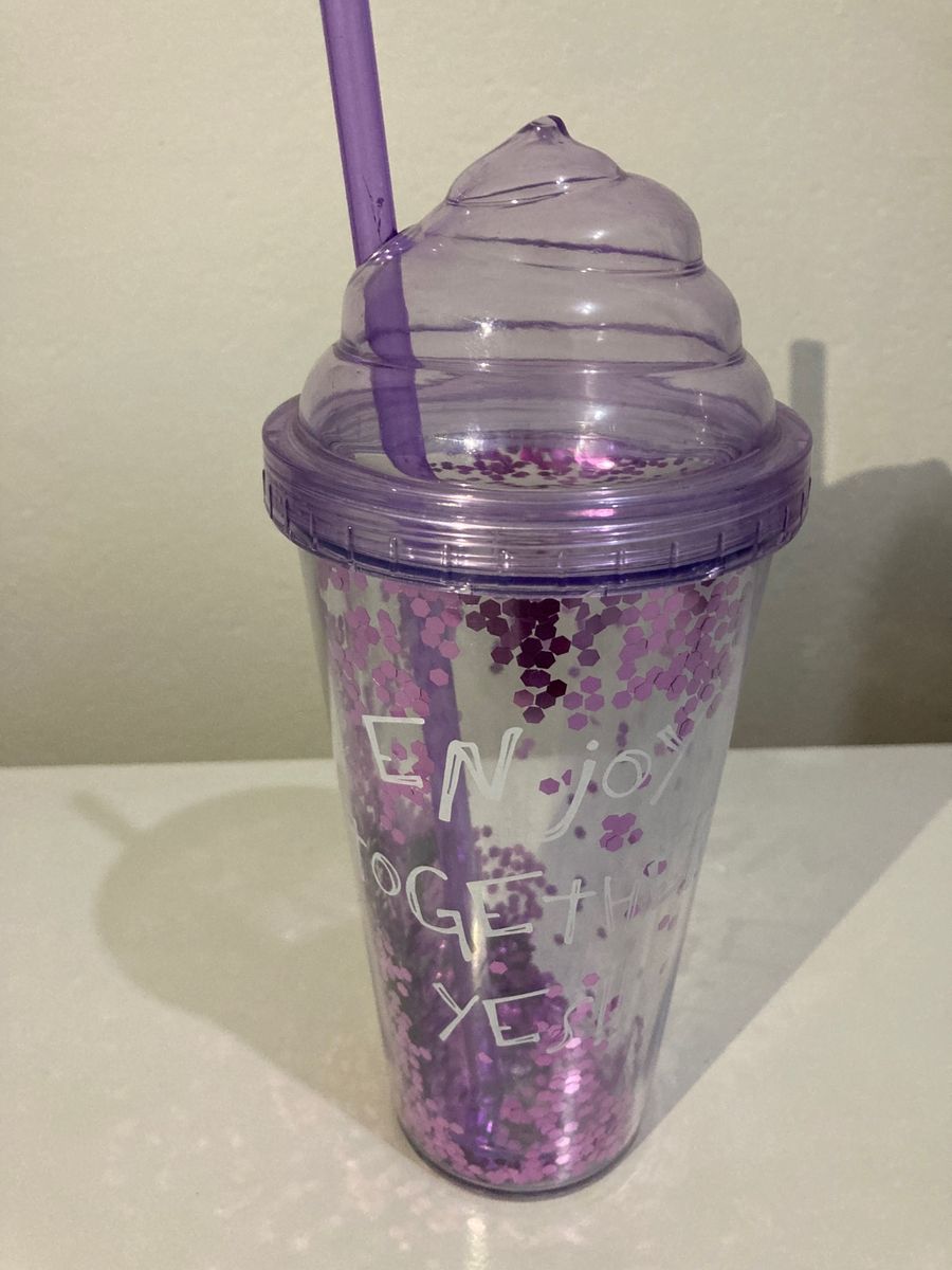 Copo Milkshake | Móvel p/ Casa Míniso Usado 86149128 | enjoei