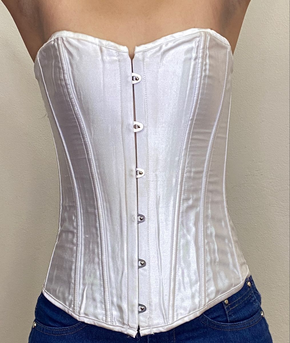 Corpete Branco Acetinado | Blusa Feminina Usado 76448328 | enjoei