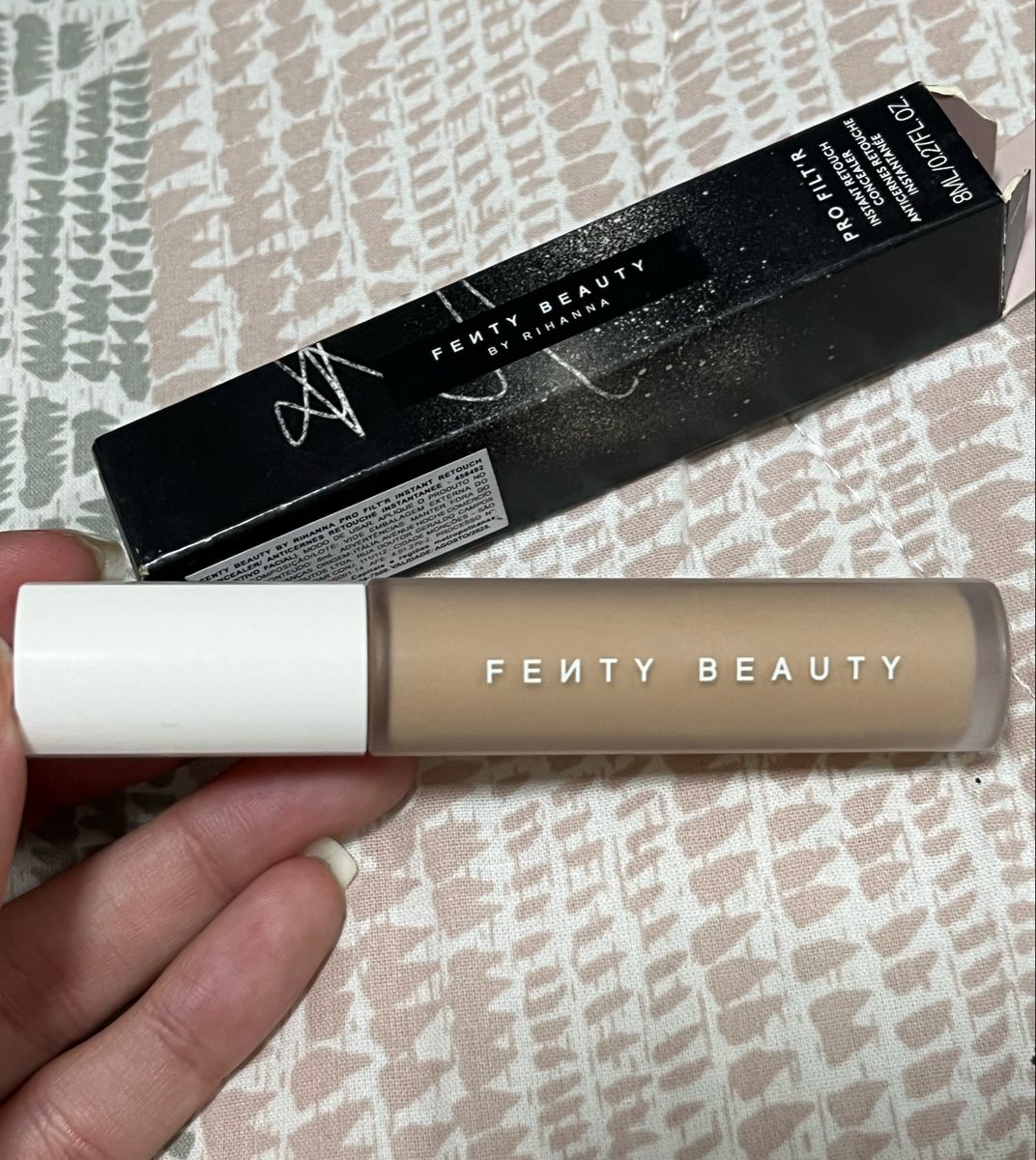 Corretivo Fenty Beauty | Maquiagem Feminina Fenty Beauty Usado 79578310 ...