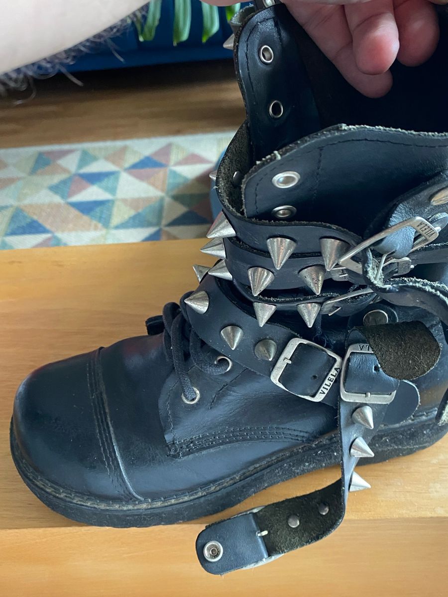 Coturno Punk Preto Spikes | Bota Masculina Vilela Boots Usado 118606899 ...