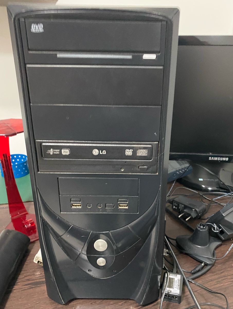 Cpu Lg com Leitor de Cd e Dvd | Computador Desktop Lg Usado 46873312 ...