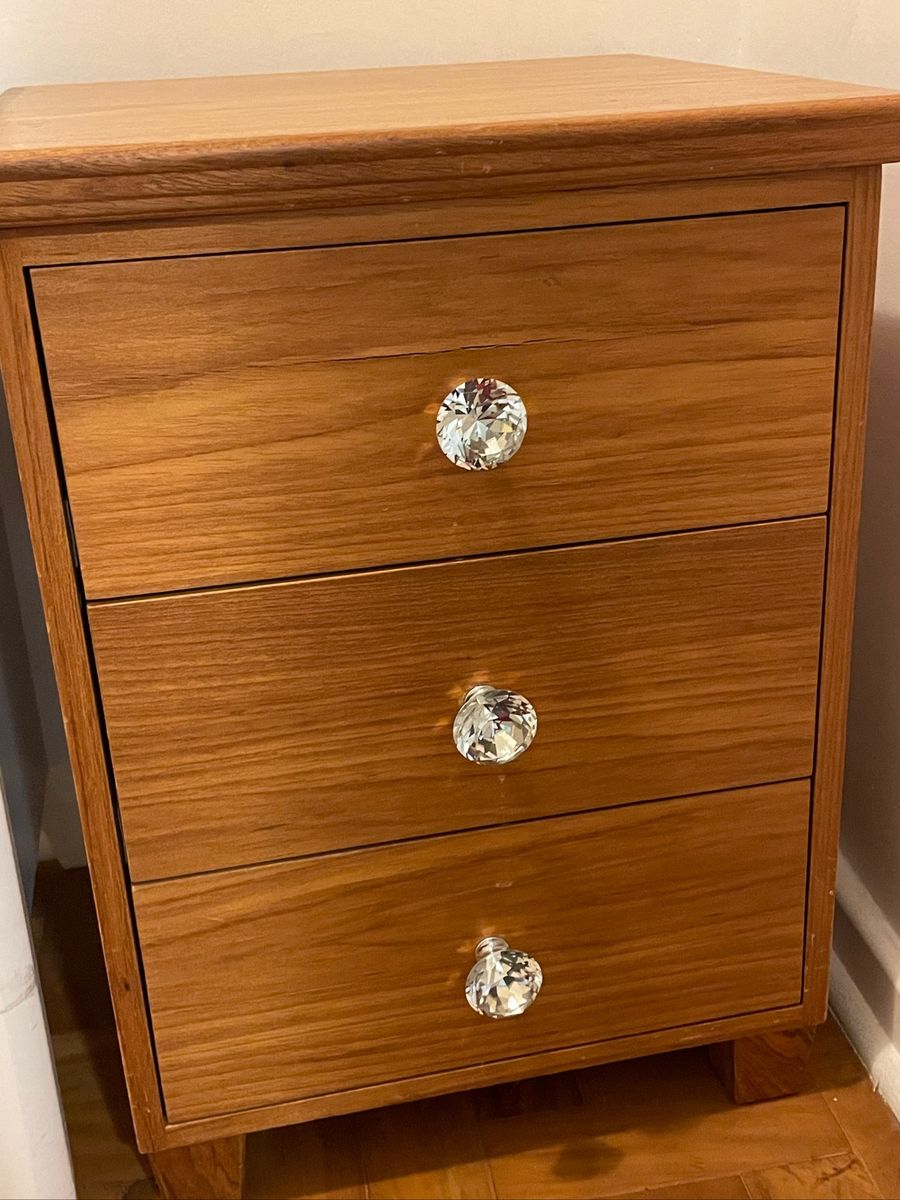 Criado Mudo com 3 Gavetas Ótimo Estado Cerejeira Madeira Maciça | Móvel ...