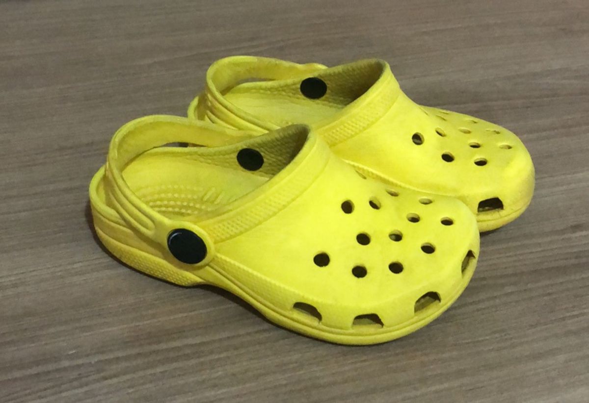 Crocs Amarelo | Calçado Infantil para Meninos Crocs Usado 68586855 | enjoei