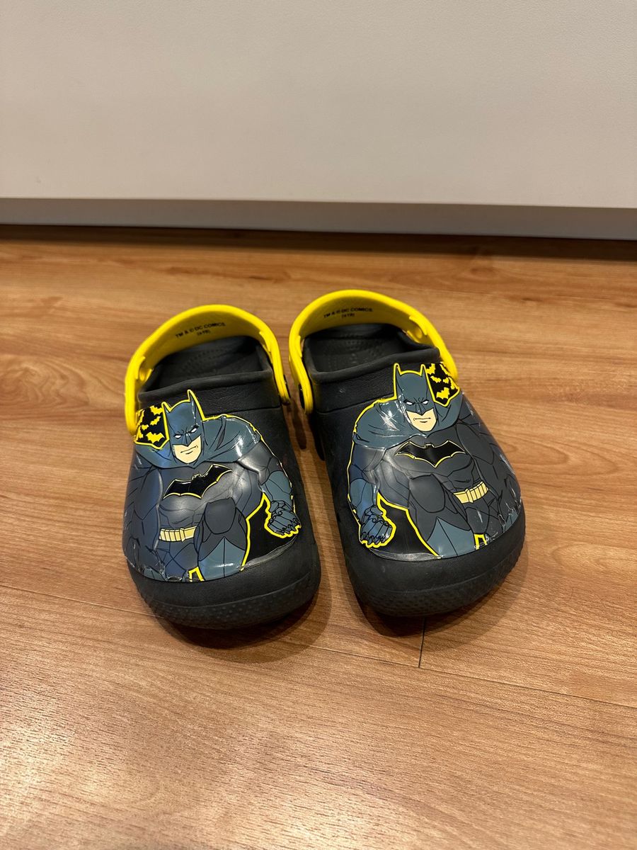 Crocs Batman Original | Calçado Infantil para Meninos Crocs Usado ...
