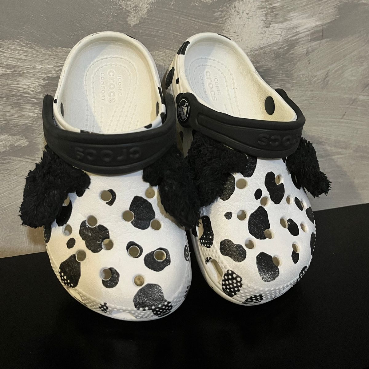 Crocs C10 Modelo Dálmatas | Calçado Infantil para Meninas Crocs Usado ...