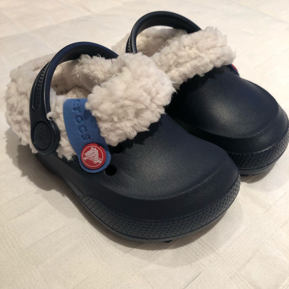 Crocs com Pelinho | Calçado Infantil para Meninos Crocs Nunca Usado ...