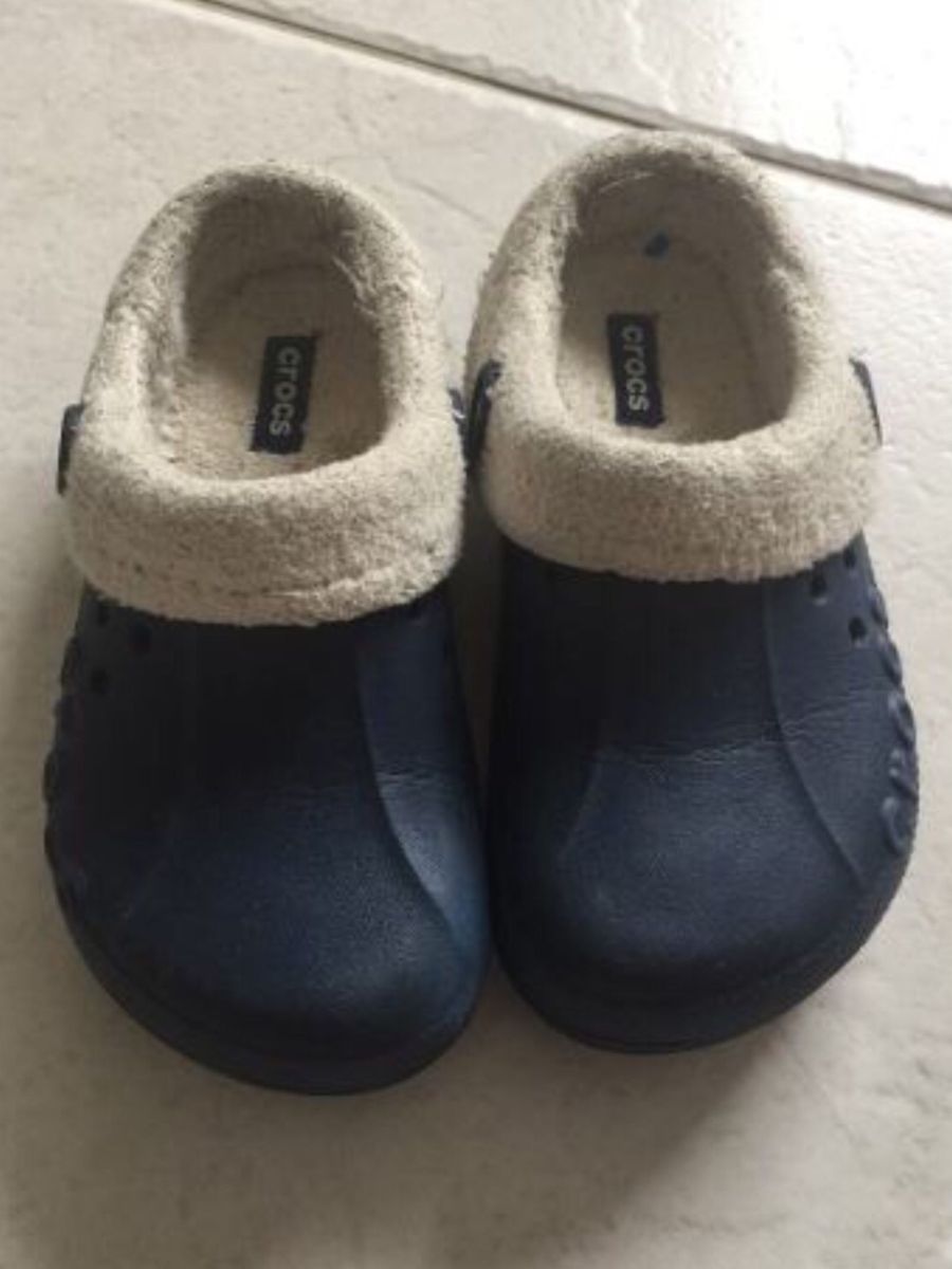 Crocs com Pelo | Calçado Infantil para Meninos Crocs Usado 21818881 ...