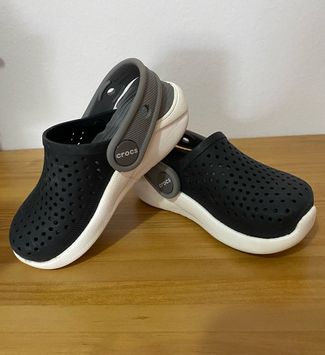 Crocs Literide Original!! | Calçado Infantil para Meninos Crocs Usado ...