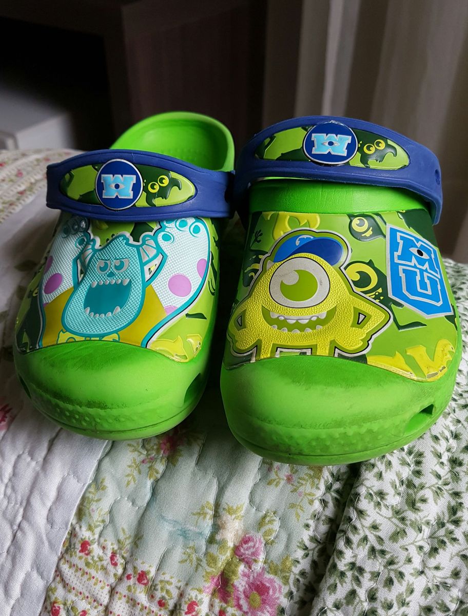 Crocs Monstros S.a. | Calçado Infantil para Meninos Crocs Usado ...