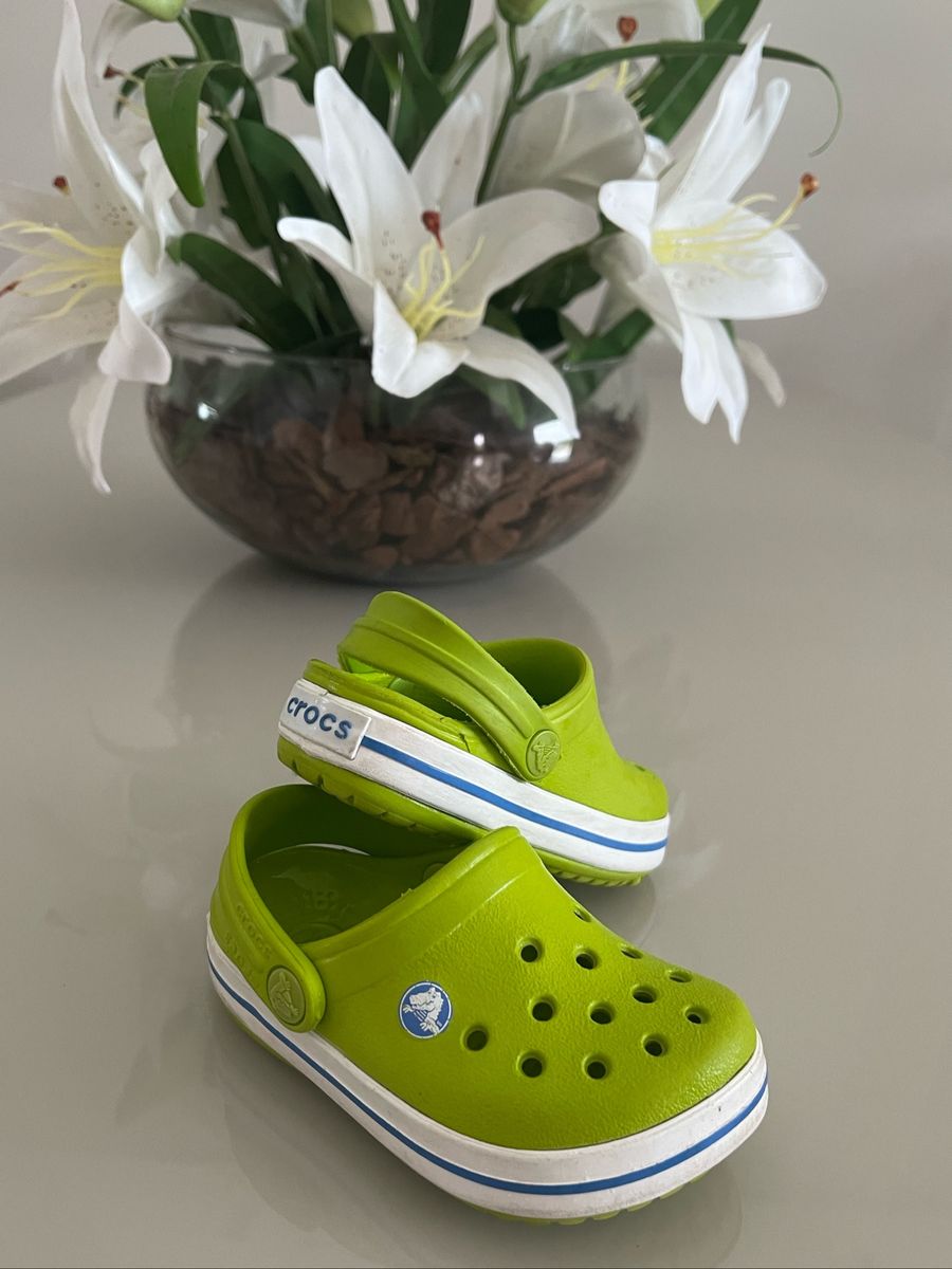 Crocs Original Tam 4c5 Verde Lima Linda Demais | Calçado Infantil para ...