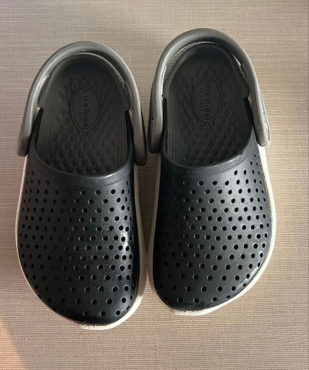 Crocs Original Tam C8 | Calçado Infantil para Meninos Crocs Usado ...